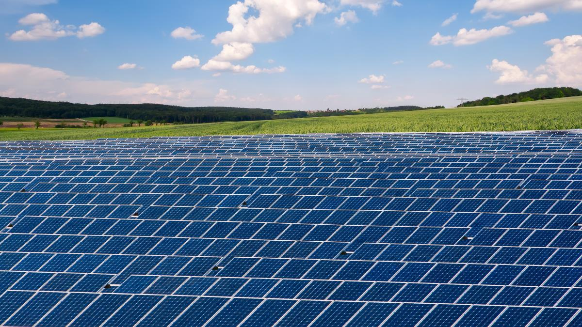Northern Ireland Solar Farms – Complete Details [2023] - Solar NRG